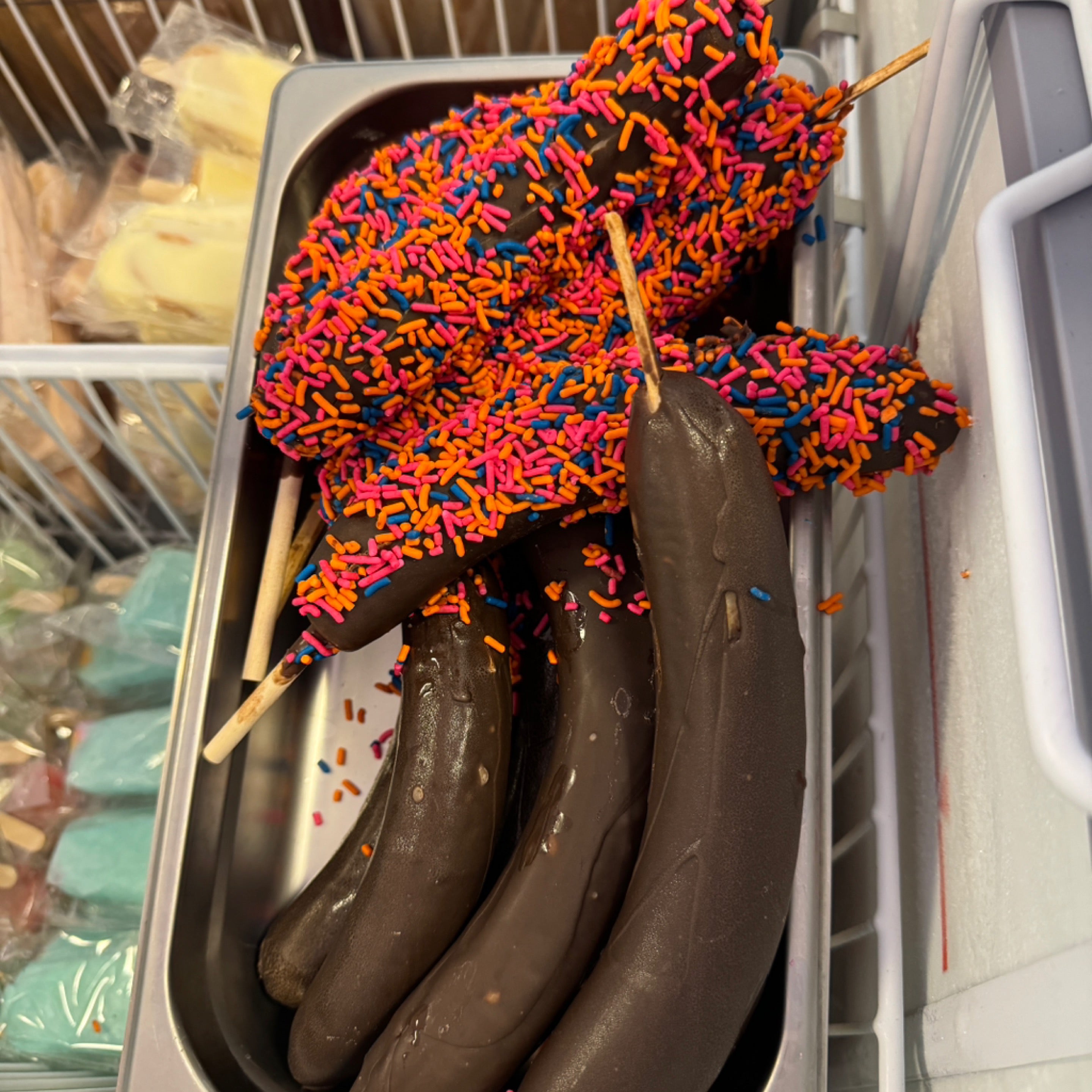 Chocobanana - Chocolate Dipped Banana | Michi michi